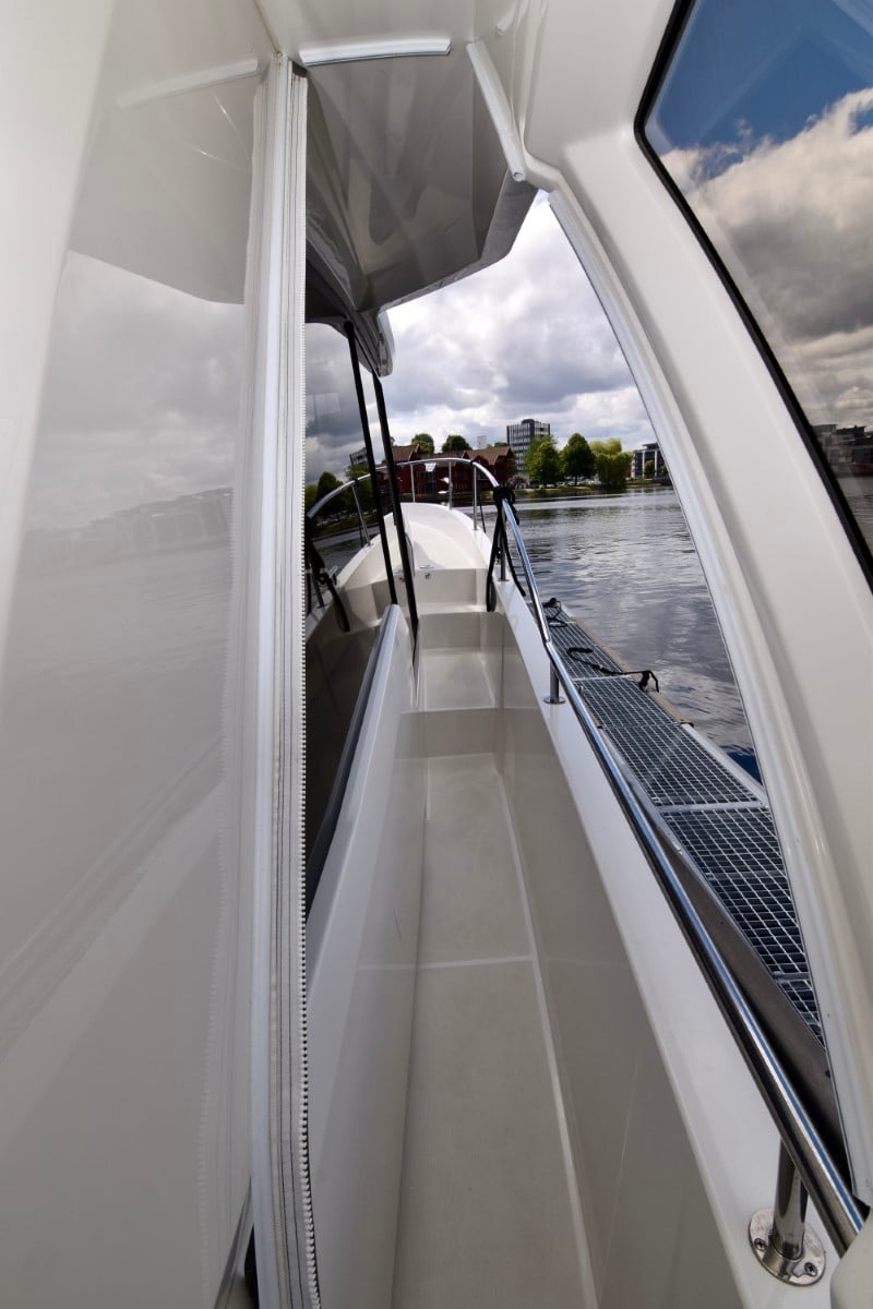 Motor yacht Greenline 39 Helgeroa for charter - Norway | Yacht4Less